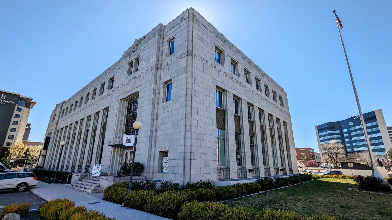 Reno Scavenger Hunt Walking Tour - Scavenger Hunt Walking Tours