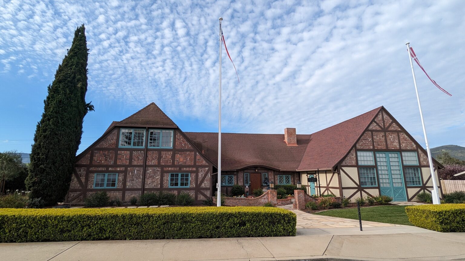 Solvang Scavenger Hunt Walking Tour - Scavenger Hunt Walking Tours