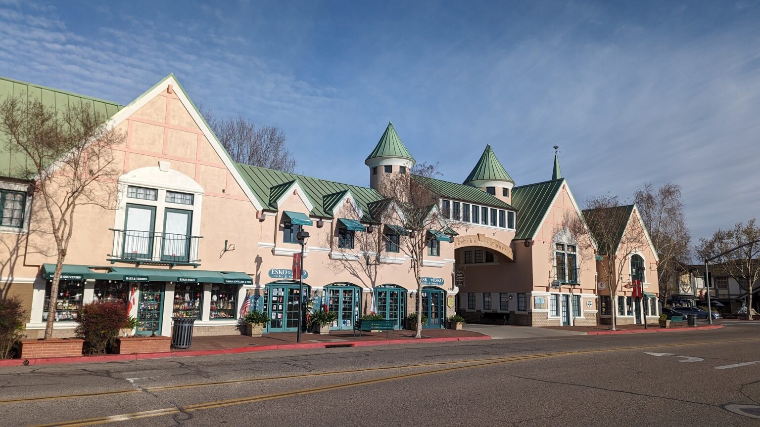 Solvang Scavenger Hunt Walking Tour - Scavenger Hunt Walking Tours