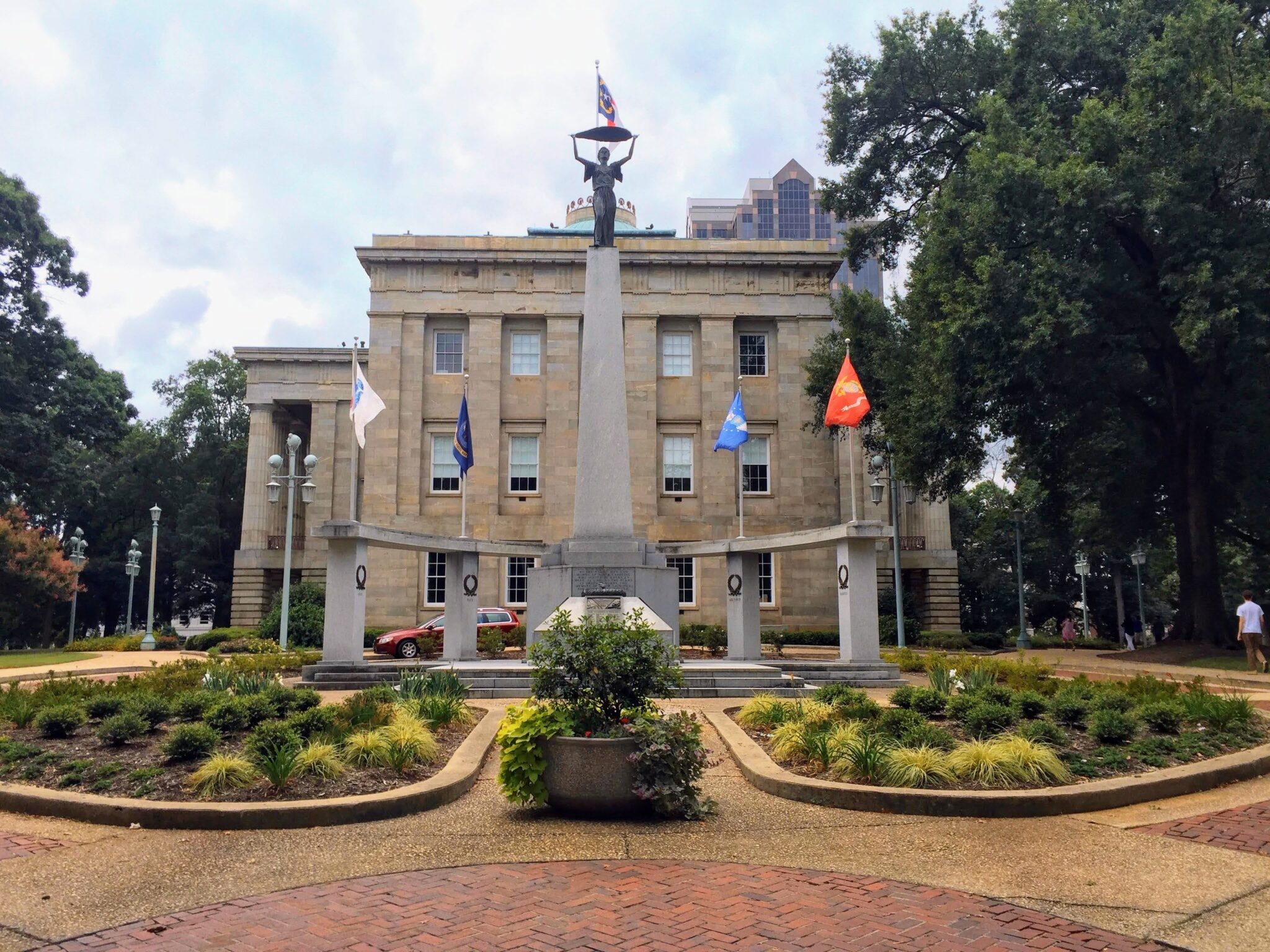 Raleigh Scavenger Hunt Walking Tour - Scavenger Hunt Walking Tours